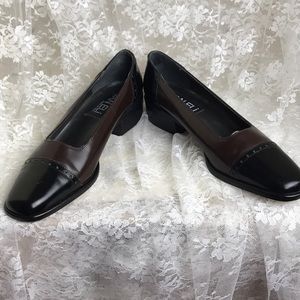 Vaneli | Shoes | Vaneli Italian Leather Womens Shoes Size 8n | Poshmark